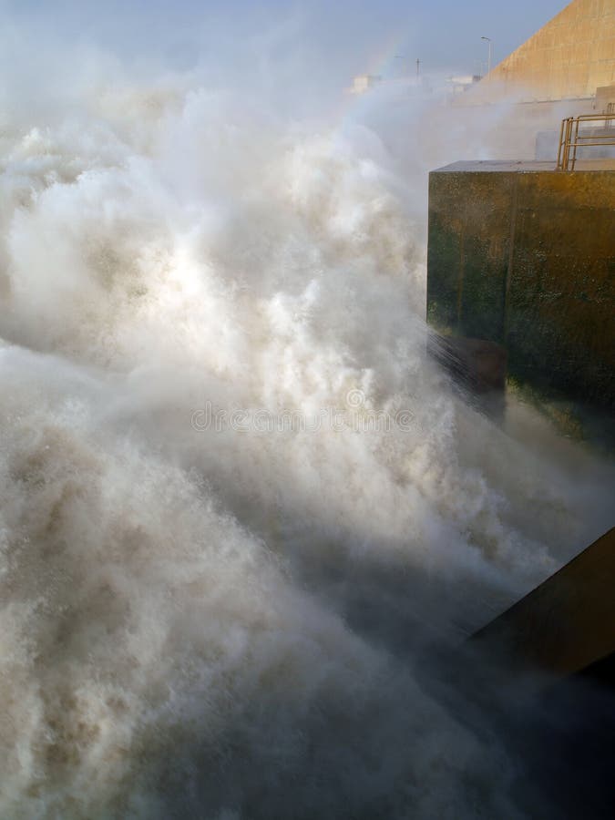 Dam Of The Merowe Hydroelectric Power Station Stock Photo - Image of ...