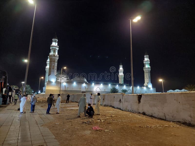 Outside mosque quba stock photo. Image of lighting, night - 292116250