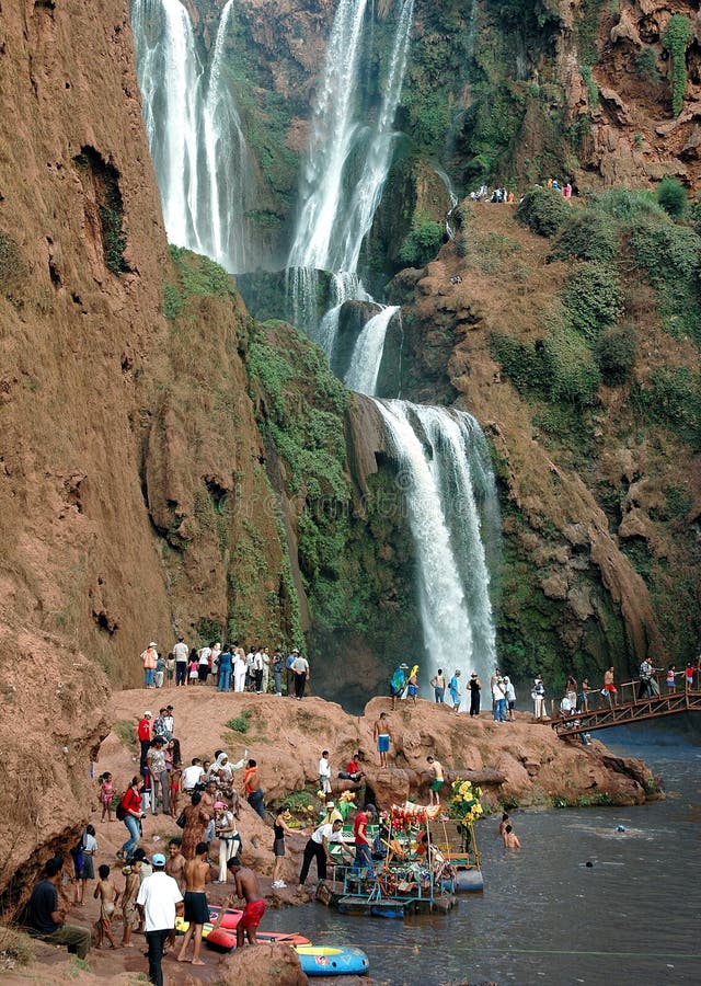 Ouzoud waterfall editorial photography. Image of flowing - 211864847