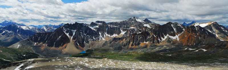 Overcast Majestic Mountains Stock Photo - Image of cloudy, rockies: 4299568