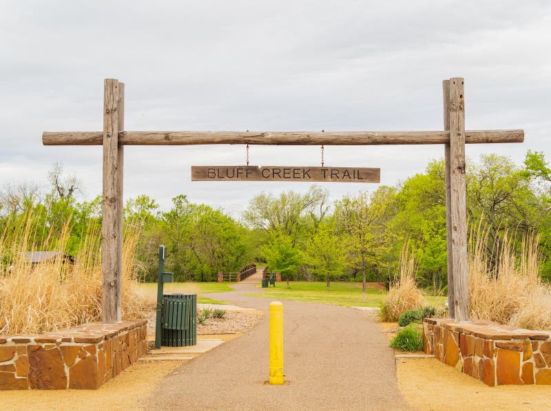 Overcast View of the Buffalo Bayou Park Editorial Stock Image - Image ...