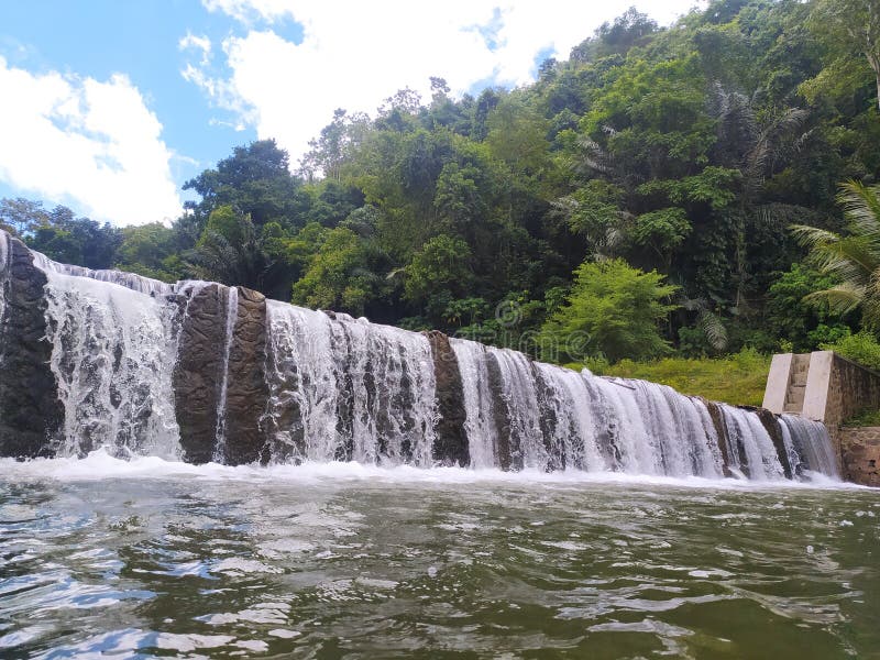 An Overflow Dam so that the Waterfall Stock Photo - Image of waterway ...