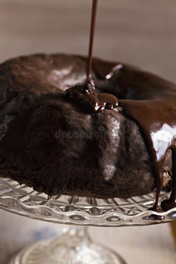 Overflowing Bundt Cake with Chocolate Dressing Stock Image - Image of ...