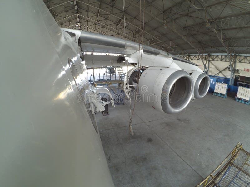 Overhaul engine aircraft editorial photography. Image of maintenance ...