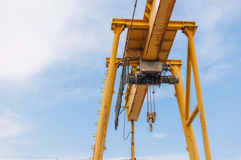 1,556 Lift Industrial Cable Load Hoist Stock Photos - Free & Royalty ...