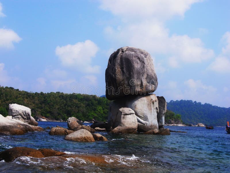 Overlapped rocks stock image. Image of water, boats, rocks - 62400107