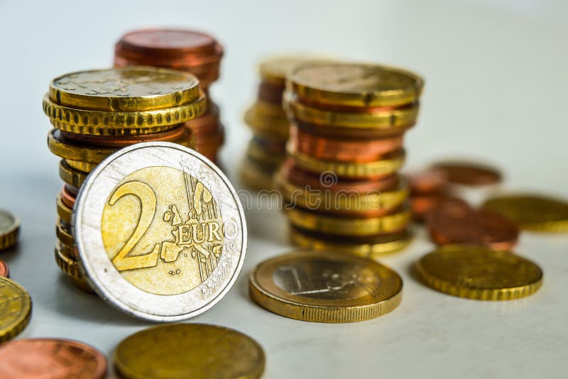 Overlapping Euro Cent Coins Stock Photo - Image of expense, bank: 170382328