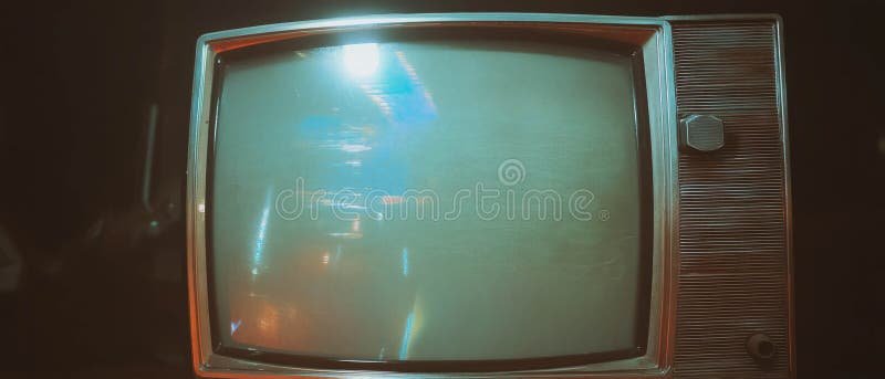 Overlay Texture of an Old Television Screen with Reflections and Glare ...