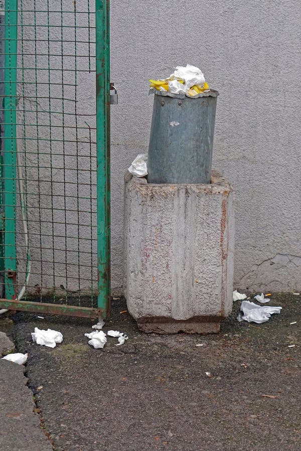 Overload litter bin out stock photo. Image of garbage - 249790302