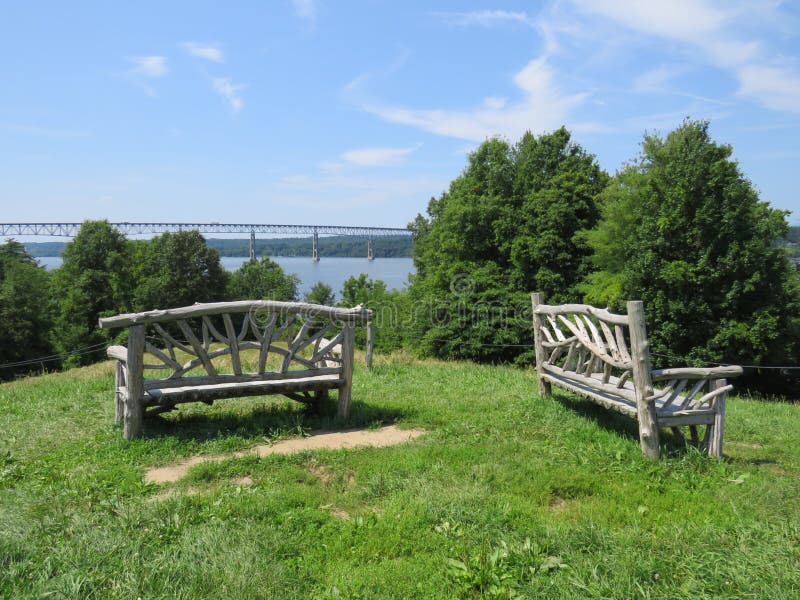 Overlooking the Hudson River Stock Image - Image of bridge, overlooking ...
