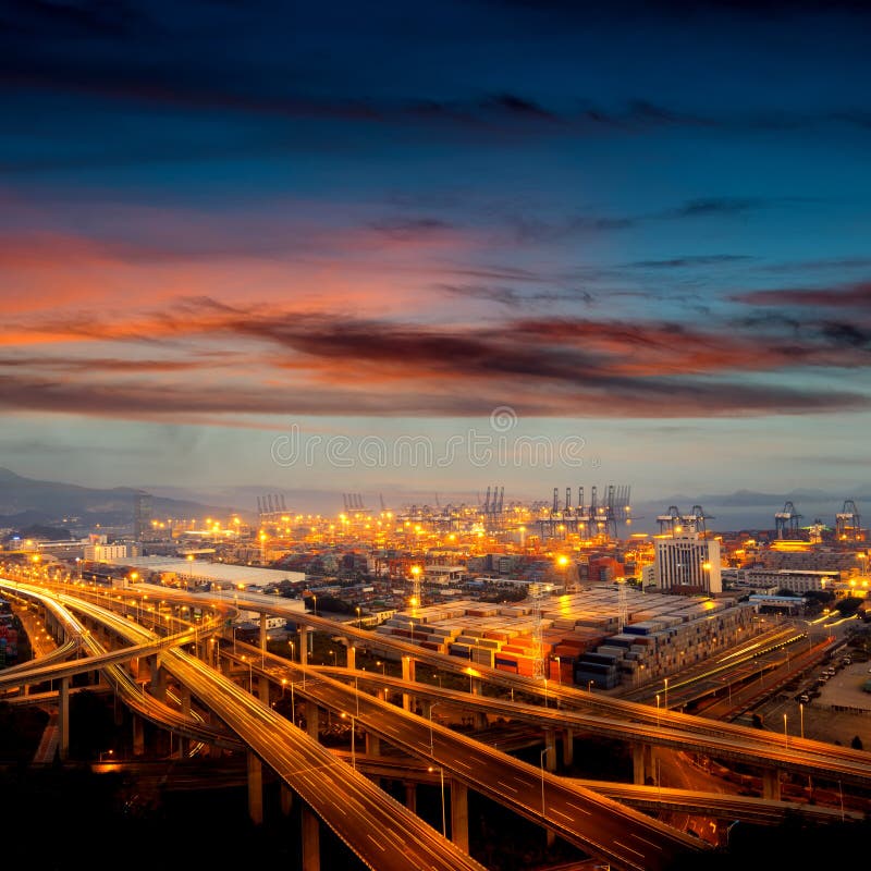 Overpass and pier stock image. Image of travel, modern - 31991649