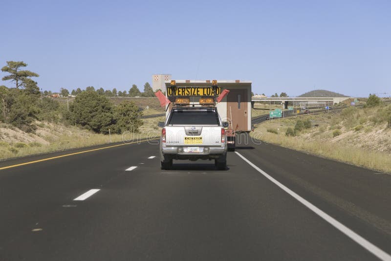 Oversized vehicle editorial photo. Image of states, oversize - 27077796