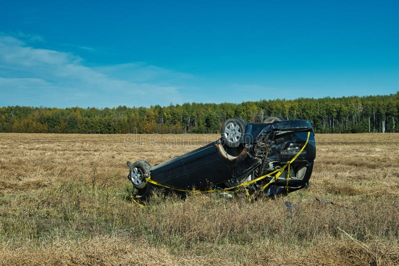Overturned Car Wreck in Off the Side Off the Road Editorial Stock Photo ...
