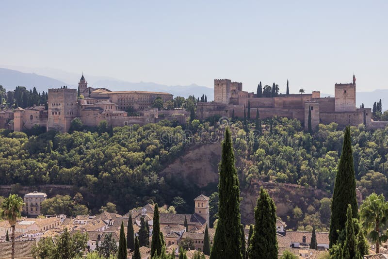 Overview of the Alhambra stock image. Image of angle - 238097137