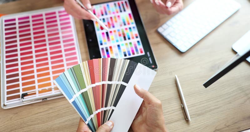 Overview of Hands of Designers during Discussion and Selection of ...