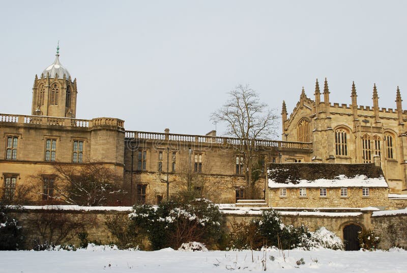 Oxford University Architecture Stock Image - Image of snow, prestigious ...