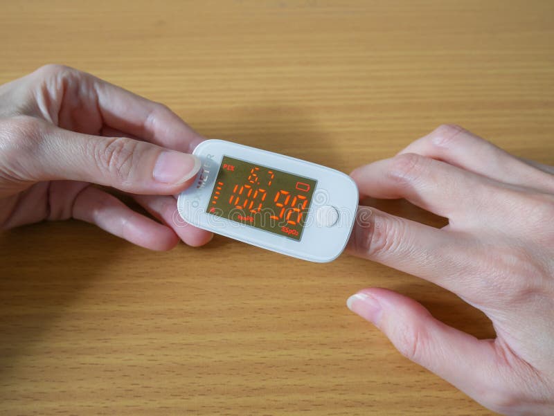 The Oximeter Display Shows Blood Oxygen Level Stock Image - Image of ...