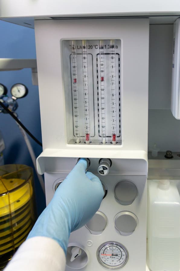 Oxygen anesthesia machine stock photo. Image of lung - 145259198