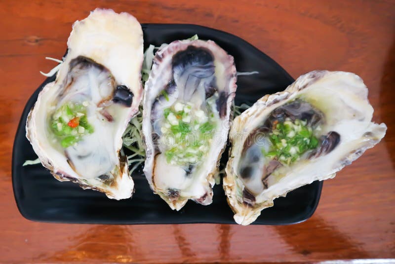 Oyster or Raw Oyster , Raw Shell Stock Image - Image of healthy, good ...