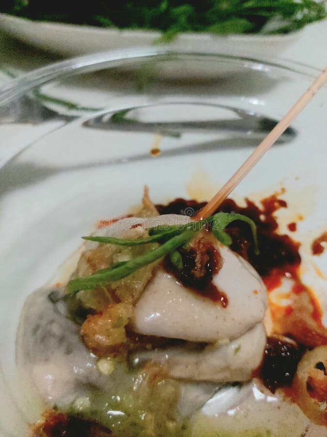 OYSTER Seafood with Chilli Sauce Stock Photo - Image of vegetable, dish ...