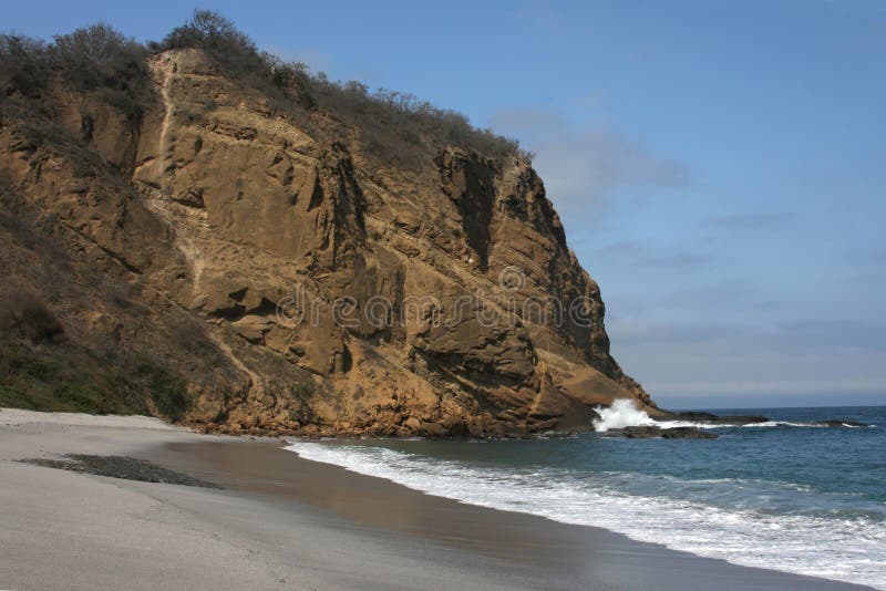 Ozean-Pazifik-Strand stockbild. Bild von klippe, amerika - 15901589