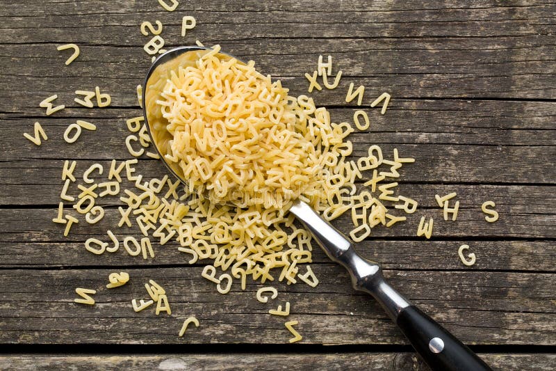 Pâtes D'alphabet. Pâtes Sous Forme De Lettres De L'alphabet Anglais Et ...