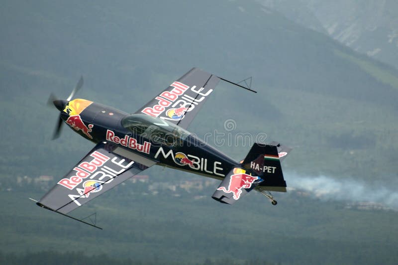 Péter Besenyei Piloting Extra 300S Editorial Photo - Image of racer ...