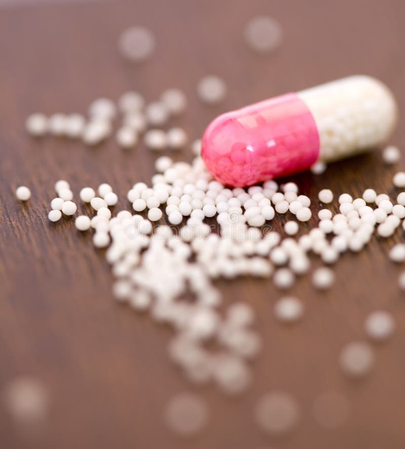 Píldoras mágicas imagen de archivo. Imagen de farmacia - 18570503