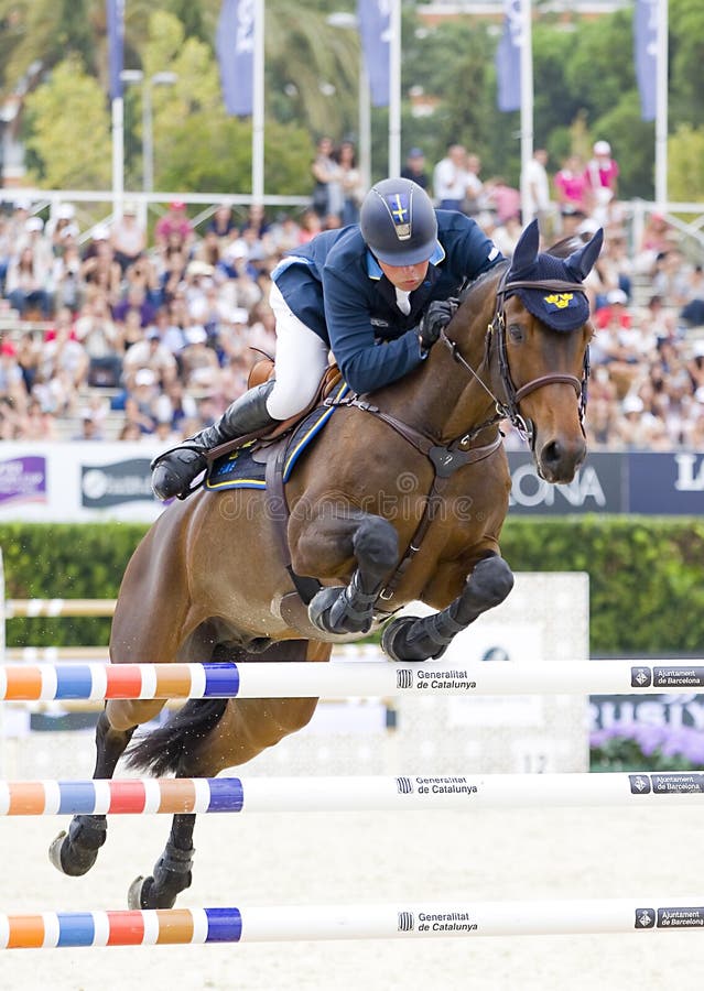 Paard Die - Jens Fredricson Springen Redactionele Foto - Image of ...