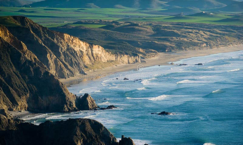 Pacific Cliff stock image. Image of cliff, golden, point - 8279223