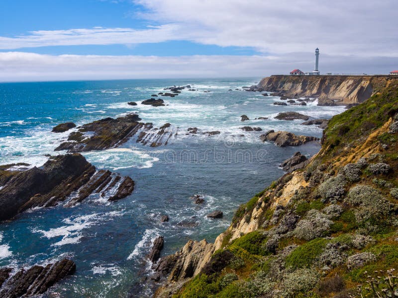 Pacific Coast, Lighthouse stock image. Image of clouds - 40780739