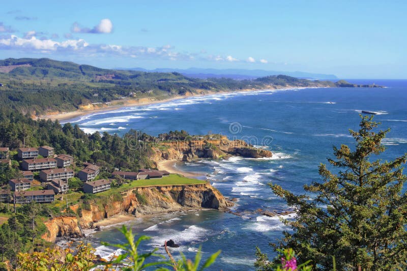 Pacific Coast, Oregon stock photo. Image of ocean, sunlight - 34451010