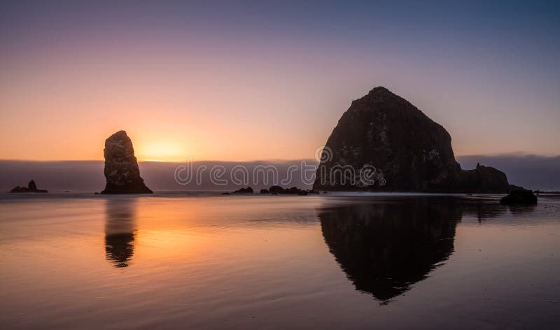 Pacific Coast Sea Stack stock image. Image of sunshine - 78886667