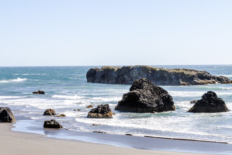 Pacific Ocean Beach stock photo. Image of wave, horizon - 234882376