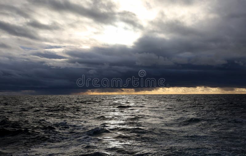 Pacific Ocean Storm Rough Seas Stock Image - Image of water, seascape ...