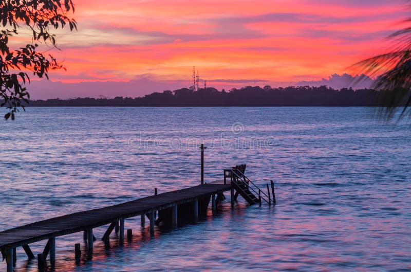 Pacific sunset at the sea stock photo. Image of nature - 171793142