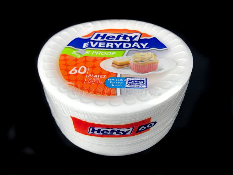 Package of Hefty Everyday Soak Proof Plates Editorial Image - Image of ...