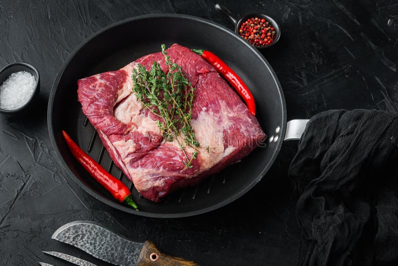 Packer Brisket, Raw Beef Brisket Meat, on Black Stone Background Stock ...