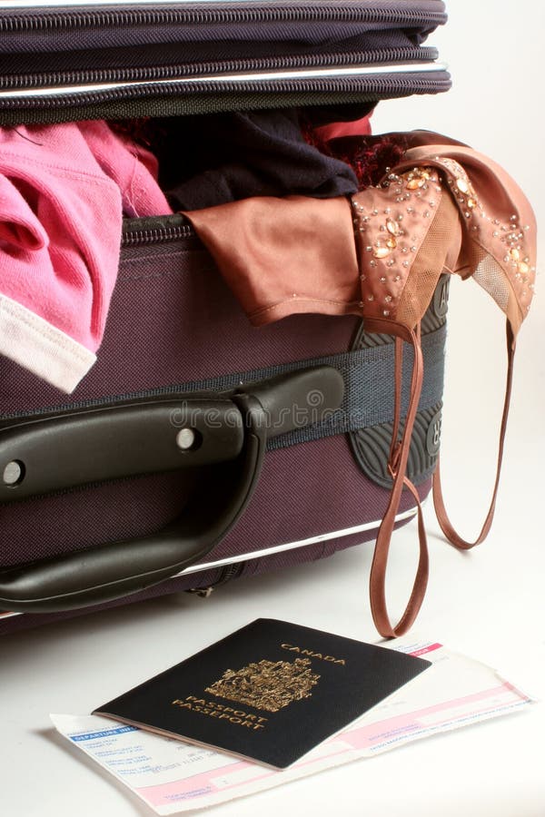 757 Overflowing Suitcase Stock Photos - Free & Royalty-Free Stock ...