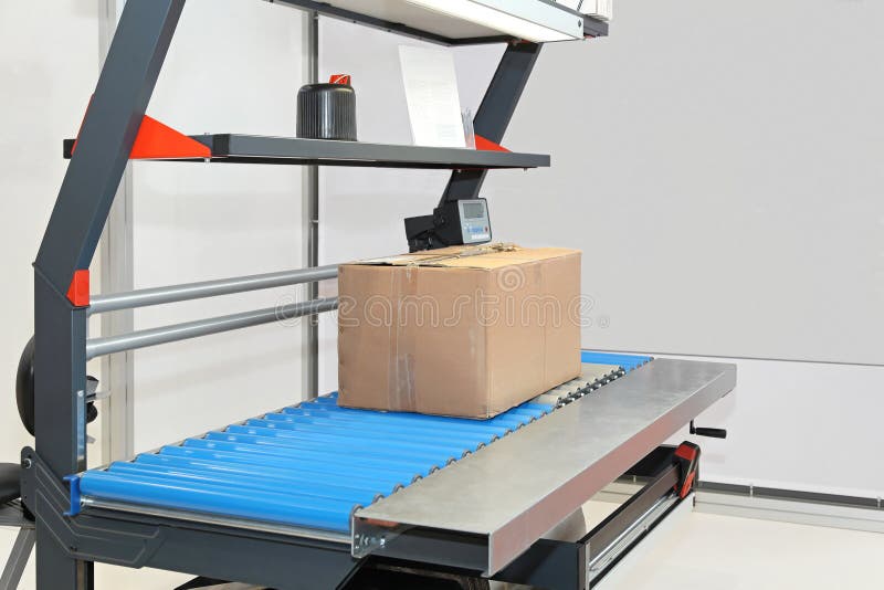 Packing shipping table stock photo. Image of industrial - 30418588