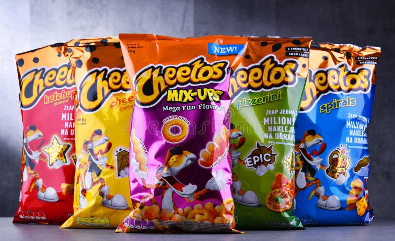 Cheetos Smaku Serowi Układy Scaleni Zdjęcie Editorial - Obraz złożonej ...