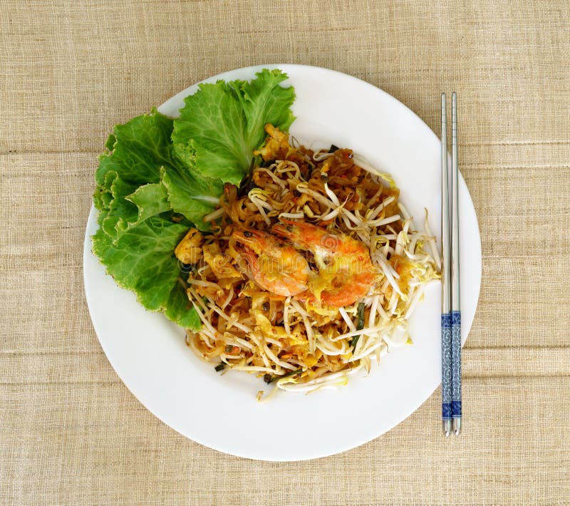 Pad Thai Koong Sod stock photo. Image of meat, noodles - 70499332