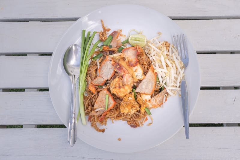 Pad Thai on White Dish in Thai Restaurant Stock Image - Image of lime ...