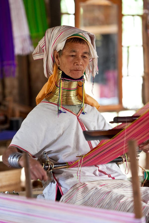 Padaung Tribe woman editorial photo. Image of indochina - 18425031