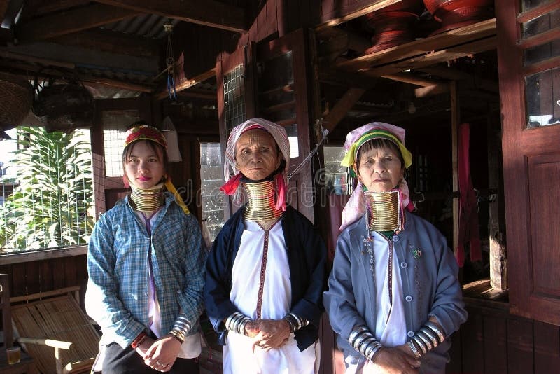 Padaung Women from Kayar,Myanmar Editorial Photo - Image of girl ...