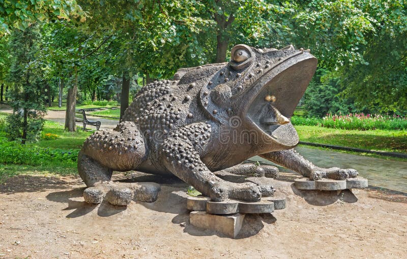 Grodastatyer fotografering för bildbyråer. Bild av linje - 46053223