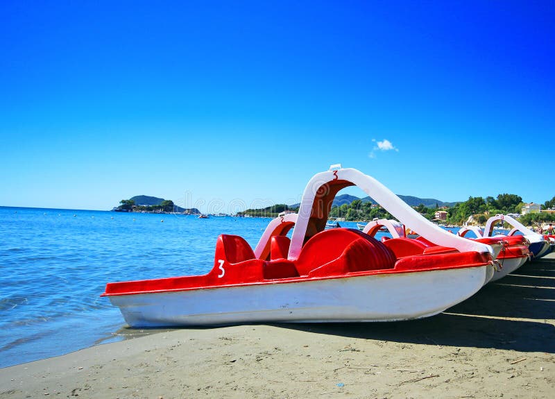 Cafe on the beach stock image. Image of cocktail, concept - 15697275