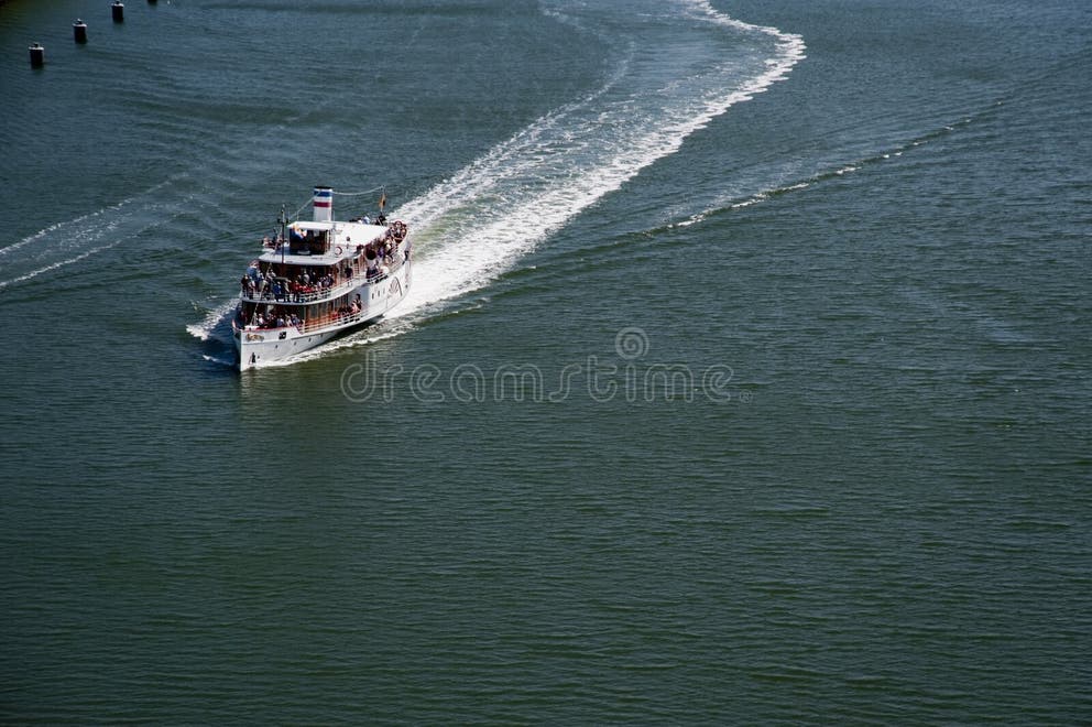 Paddle steamer editorial stock image. Image of nautical - 39122474