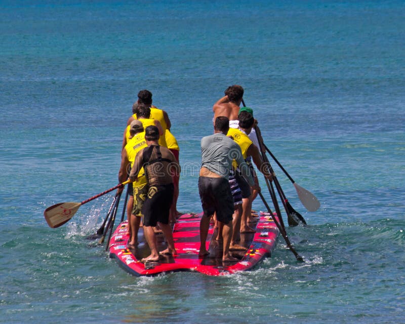 Stand~Up Paddling editorial image. Image of waikiki, hawaii - 6148900