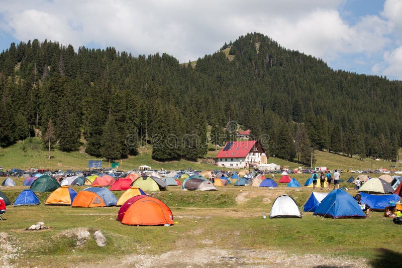 Padina Fest editorial stock photo. Image of mountain - 34032618